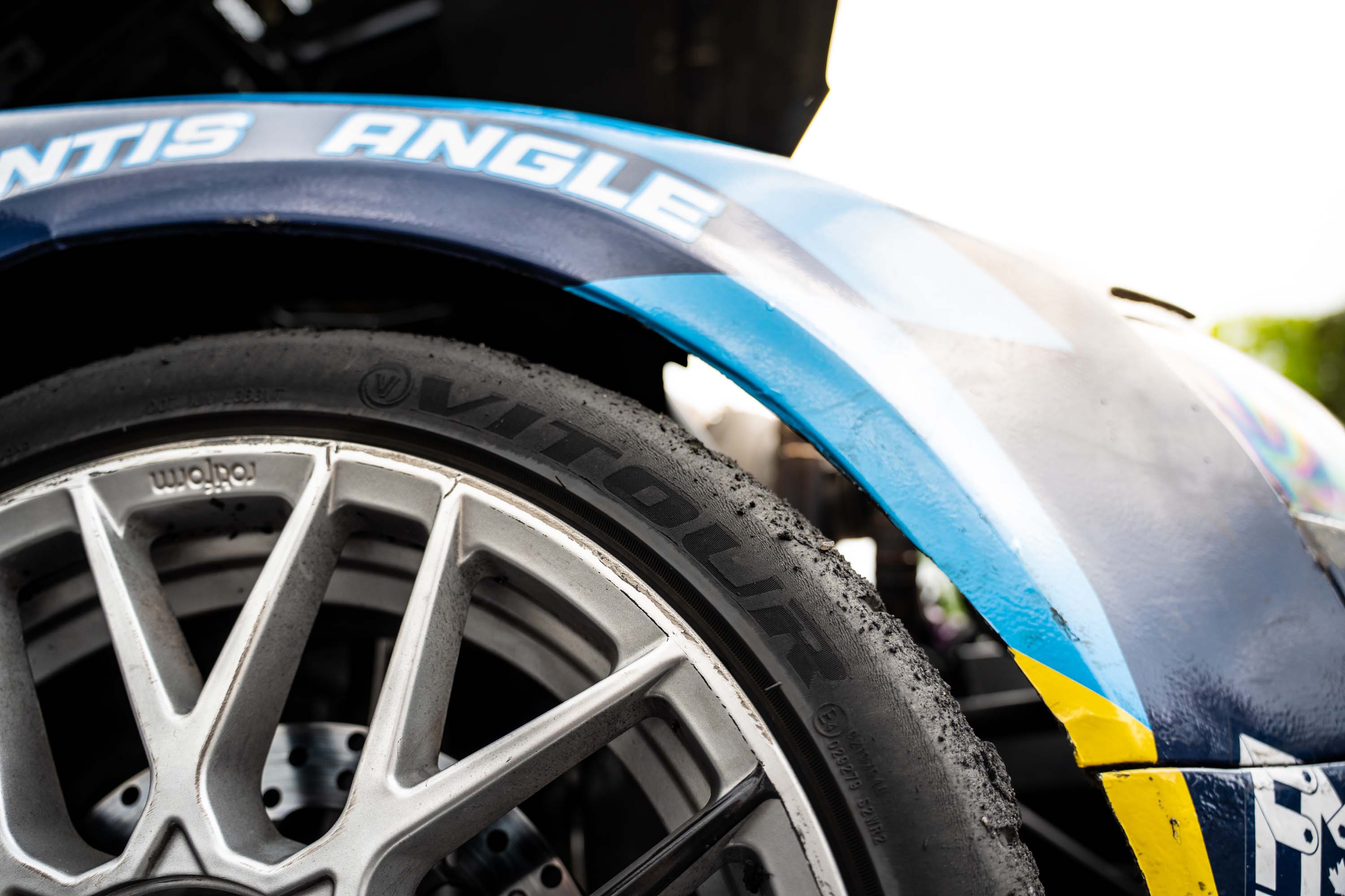 Vitour Performance Tires